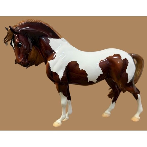 Breyer | Toys | Rare Breyerfest 206 Ringmaster Glossy Chestnut Pinto ...